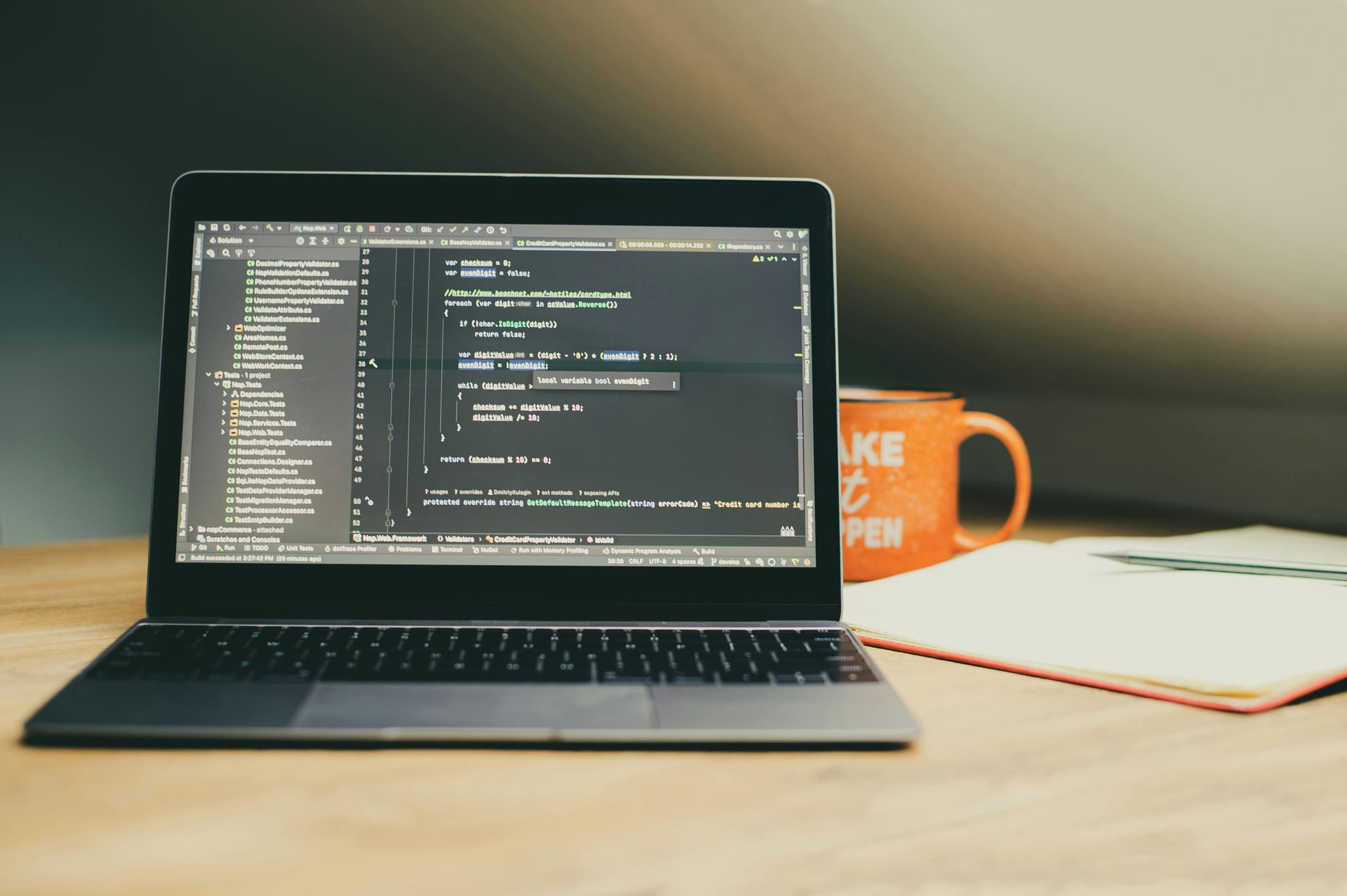 5 zastosowań LLM w AI e-commerce na podwojenie konwersji